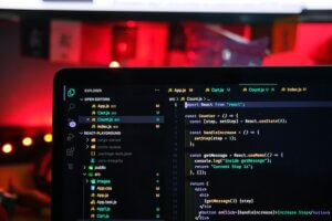 Como limpar uma tabela SQL? [comando delete]